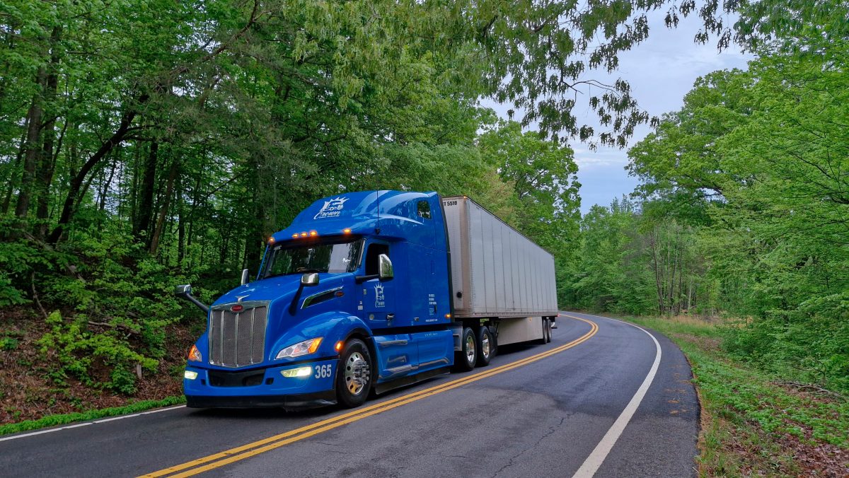 Optimizing Freight Between San Diego and Tijuana. Crown Xpress Transport